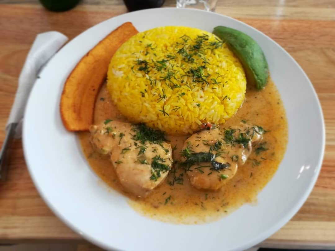 Best 10 places to eat in Manta Ecuador - Manta Tour Guides